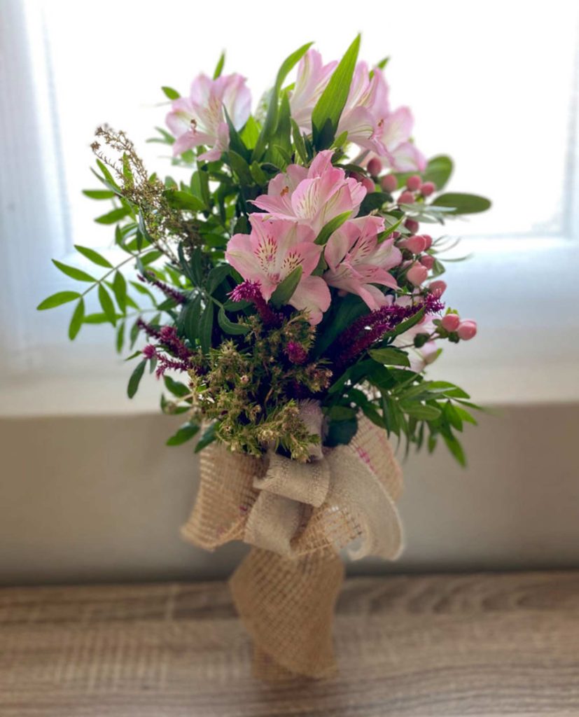 Ramo de flores en tonos rosas - Salón des Fleurs